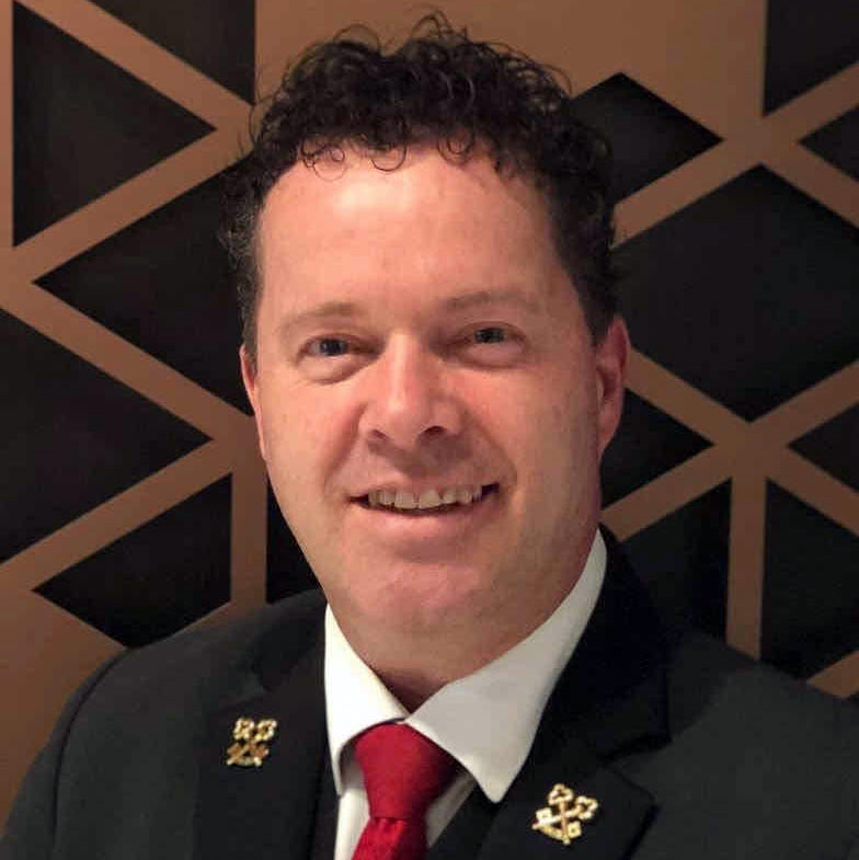 Brian Mackenzie | Les Clefs d'Or